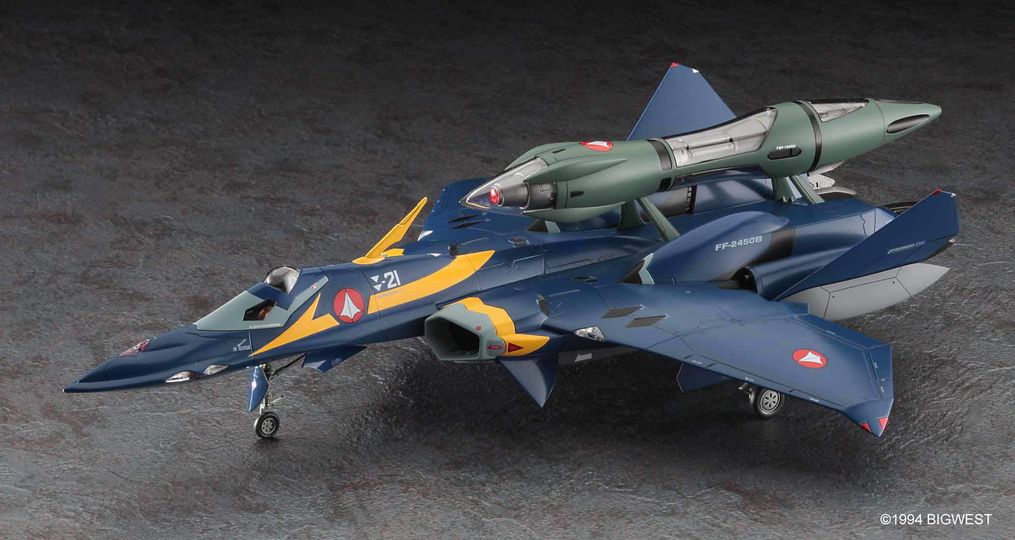 Macross Plus YF-21 W/Fast Pack & Fold Booster 1/72 Scale Model Kit ...