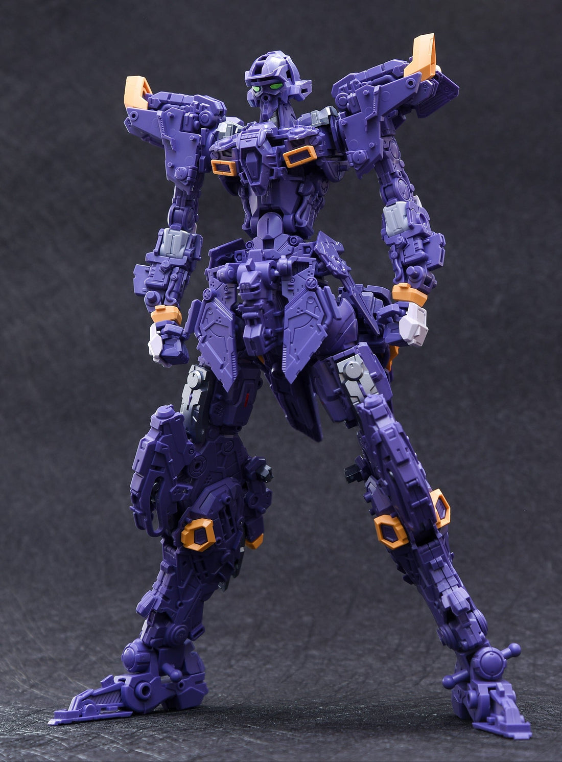 Infinity Nova THB-02A Thunderbolt 1/100 Scale Model Kit – USA Gundam Store