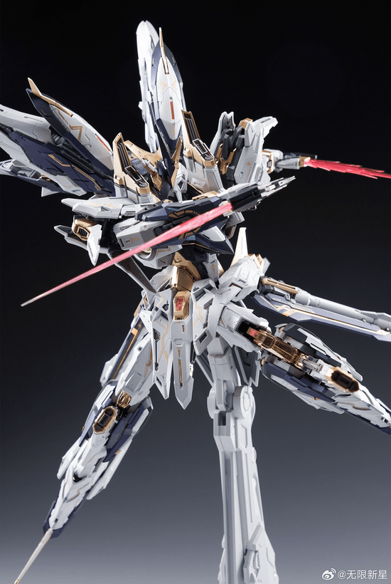 Infinity Nova Aurora 1/100 Scale Model Kit – USA Gundam Store