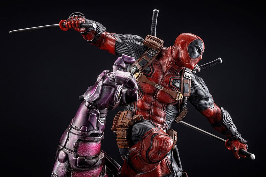 Marvel Fine Art Signature Series Deadpool Limited Edition Statue– USA ...